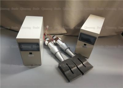China 15 Khz Ultrasonic Welding Generator Transducer With Booster Horn Square Moulding for sale