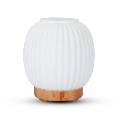 China 575g 30ml/h Ultrasonic Essential Oil Diffuser Lantern Usb Home Appliances Ceramic for sale