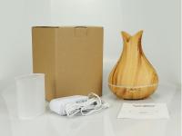 China 150ml 35dB Ultrasonic Essential Oil Diffuser Wood Grain Flower Aroma 35ml/h for sale