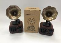 China Plastic 1200Mah Fm Radio Speaker Trumpet Shape Retro Subwoofer Speaker for sale