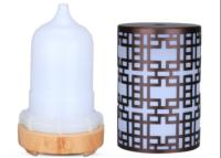 China 100ML Household Mini Humidifier Portable Ultrasonic Atomizing Aromatherapy Machine for sale