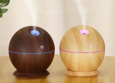 China 130ml Creative Wooden USB Portable Mini Colorful Cool Mist Car Humidifier for sale