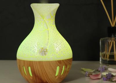 China 130ml Mini USB Vase Shape Essential Oil Diffuser Wooden Ultrasonic Aromatherapy Diffuser for sale
