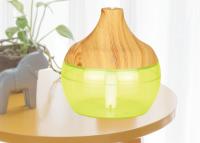China 300ML USB Air Humidifier Aroma Diffuser Wood Grain Oil Mini Sprayer Humidifier 7 LED Light for sale