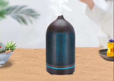 China 200ML Cool Mist Wood Diffuser Air Essential Oil Diffusor Aroma Ultrasonic Humidifier for sale