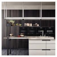China Villa/Apartment Kitchen Cabinet Set with Top Rated Veneer Color and Durable Solid Wood for sale