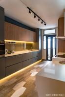 China Wooden Kitchen Furniture Set with Lacquer Surface Treatment and Quartz Stone Countertop for sale
