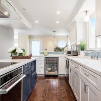 China Modular Kitchen Cabinets Shaker Style Design and Plywood Carcase for Modern Homes for sale