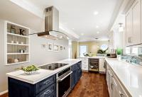 China Top Veneer and Bottom Lacquer Finished Kitchen Cabinet Set for Custom Kitchens Furniture for sale