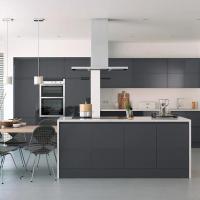 China Villa and Apartment Furniture Custom Luxury Matte Cabinets with Private Label Design for sale
