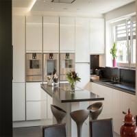 China Transform Your Kitchen with YALIG Luxury Solid Wood Cabinets and RICE BOX Accessories for sale