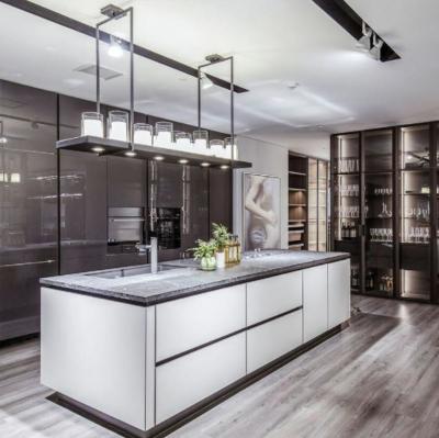 China Lacquer Surface Treatment Wooden Cabinets for Customized Veneer Color Kitchen Furniture for sale