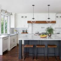 China Highly ODM/OEM Italian Furniture Smart Wooden Kitchen Cabinets for Customizable Market for sale