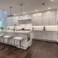 China Highly ODM/OEM Italian Furniture Smart Wooden Kitchen Cabinets for Customizable Market for sale