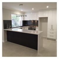 China Custom Modular Kitchen Cabinets with Glossy Paint-Free Design and Shaker Door Panel for sale