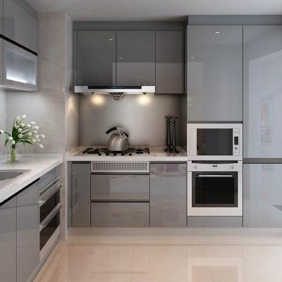 China Modern Design Gloss Kitchen Cabinet Set Made with Solid Wood and Toe Kick Accessories for sale