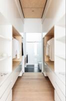 China Waterproof and Durable High Gloss Kitchen Cabinets for Renovating Your Old Kitchen for sale