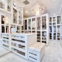 China High End Customization White Wooden Wardrobe for Modern Style Hotel Bedroom Furniture for sale