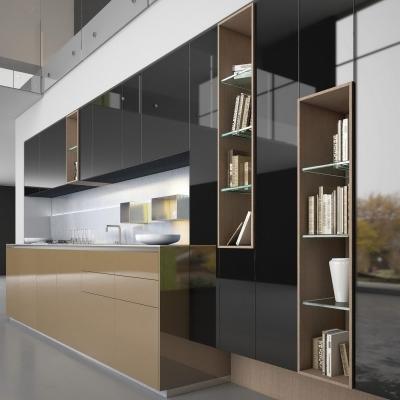 China Highly ODM/OEM Yalig 2024 Smart Wood Furniture Kitchen Cabinets with Blum Hardware for sale