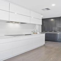 China High Glossy Italian Furniture Solid Wood Luxury Customized Veneer Color Kitchen Cabinets for sale