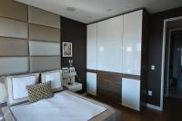 China European Style End Master Bedroom Wardrobe Closet with Contemporary PANEL Wood Style for sale