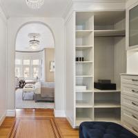 China High End Custom Waterproof Modern Design Bedroom Hotel Furniture Wardrobe Closet for sale