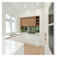 China end Modern Style White Solid Wood Lacquer Modular Kitchen Cabinets for Home Renovation for sale