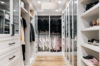 China Exquisite Workmanship Wooden Wardrobe for Home Bedroom Customized Bedroom Furniture for sale