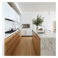 China Easy Clean White Wood Grain Gloss Kitchen Cabinets with Artificial Quartz Countertop for sale