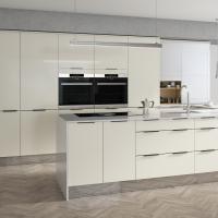 China Modern Luxury Kitchen Furniture Cabinet with Quartz Stone Countertop and Blum Hardware for sale