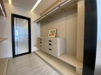 China Melamine Board Kitchen Cupboards Cabinet Japanese Style Champagne Custom Gloss Lacquer for sale