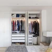 China High End Bedroom Wooden Wardrobe with European Style Wood Style PANEL and 2D / 3D for sale