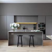 China Modular Kitchen Cabinets Customized Veneer Color Wooden Lacquer Kitchen Furniture Set for sale