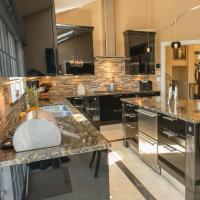 China High Gloss Lacquer Plywood Carcass Full Modern Kitchen Cabinet A Must-Have for Your Hom for sale