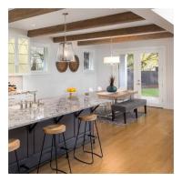 China Modern Style Shaker Solid Wood Cabinets with White Lacquer Finish and Glass Top Design for sale