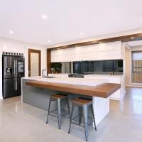 China Customized Melamine Finish Kitchen Cabinet Furniture in White Style for Modern Design for sale