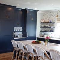 China YALIG Australia Design Two Tone Melamine Board Kitchen Unit with Particleboard Doors for sale