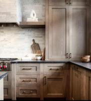 China Customized Modern Style Shaker Kitchen Cabinet for Easy Cleaning and Organization for sale