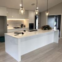 China Storage Mdf Lacquer Kitchen Cabinet with PVC Membrane Door Panel Surface Treatment for sale