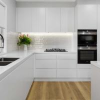 China Renovating Your Kitchen Choose Our E1 MDF Carcass Material L Shape Kitchen Cabinet for sale