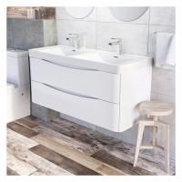 China Apartment Bathroom Vanity with Customized Glossy Finish and Lacquer Door Panel for sale