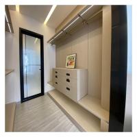 China End Modular Walk-In Wardrobe Modern Wooden Bedroom Closet with Folded Design Style for sale