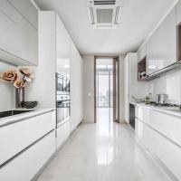 China Waterproof PVC Laminate Sheet for Customized Veneer Color Skirting Profiles Baseboard for sale