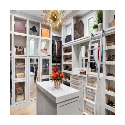 China Modern-Style Custom Master Design Wardrobe Closet in Wall with Customer's Requirements for sale