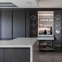 China Smart Room Cabinets Modern Kitchen Cabinet and Oven in Matte Black for End Customers for sale