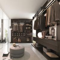 China Wooden Bedroom Walk-in Wardrobe Closet with Custom Design from Chinese Manufacturers for sale