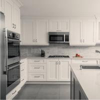 China Particleboard Door Material YALIG Painted Hpl Qatar Smart Fitted Kitchen Cabinet Modern for sale