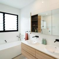China Wooden Wall Mounted Bathroom Cabinet Slab Basin and LED Light Mirror 38-46 inch Width for sale