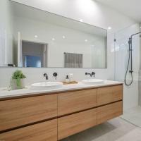 China Wooden Wall Mounted Bathroom Cabinet Slab Basin and LED Light Mirror 38-46 inch Width for sale
