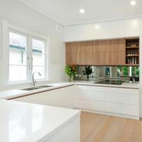 China YALIG Wooden Modern Outdoor Kitchen Kitchen Cabinets Accessories with Highly ODM/OEM for sale